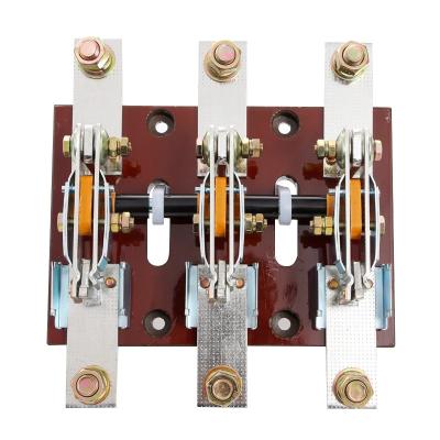 China Outdoor High Voltage Disconnect Switch 12kV-550kV 630A-4000A Wall Mounted Durable for sale