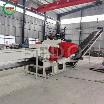 China BD-BX218D Diesel Wood Chipper Machine 330HP with 280mm Feeding Diameter and 12-15t/h Capacity for sale