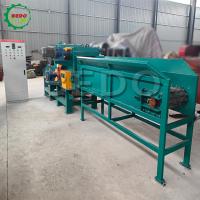 China 380V 90KW Wood Sawdust Manufacturing Machine with 12 Alloy Steel Blades, 4000-8000KG/H Capacity for sale
