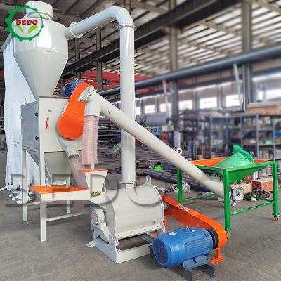 China BD-MF300 Wood Powder Making Machine 37KW 380V Carbon Steel with 200kg/h Capacity for Industrial Grinding for sale