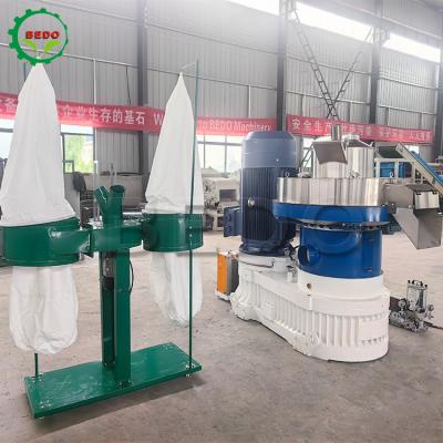 China Industrial Wood Pellet Mill Machine 1500-2000kg/h Capacity 132KW Motor ZQ500 Reducer for sale