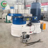 China 132KW BD-KL560 Stainless Steel Wood Pellet Machine with 1500-2000kg/h Capacity and PLC Control System for sale