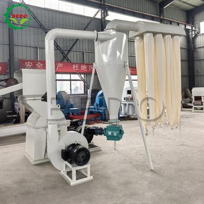 China 2.7m Feeding Conveyor Wood Crusher Machine 55kw Main Power 0.75kw Airlock Motor Heavy Duty Wood Processing for sale