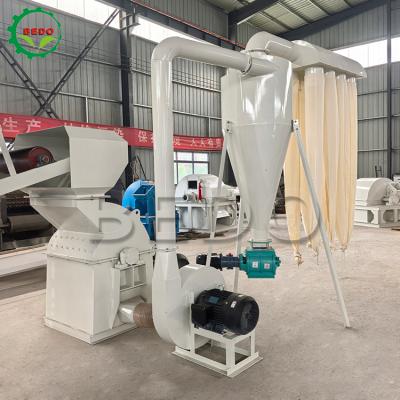 China Industrial Wood Crusher Machine 55kw 2.7m Feeding Conveyor 100mm Max Thickness for sale
