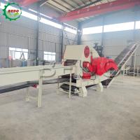 China 2pcs Blade Self Feeding Hydraulic Wood Chipper Machine Smooth Operation Drum Type Shredder for sale