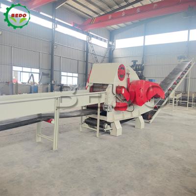 China 2pcs Blade Self Feeding Hydraulic Wood Chipper Machine Smooth Operation Drum Type Shredder for sale