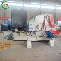 China CE Certified 235HP Diesel Wood Chipper Machine 25-35mm Chip Size Hydraulic Feed Conveyor for sale