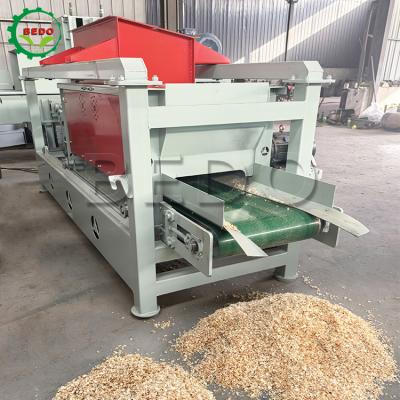 China Carbon Steel Wood Shavings Machine 4200x1600x1700mm 1-2mm Uniform Shavings Automatic Operation for sale