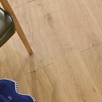 China Discontinued OAK Colour 12mm Indoor Laminated Floor Tile Roll Mdf Wooden Flooring for sale