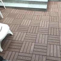 China Transform Your Hotel's Outdoor Space with Interlocking Wood Deck Tiles 300x300x22/25mm for sale