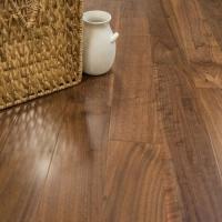 China Experience the Beauty and Durability of Three Layer Engineered Wood Flooring Red Oak for sale