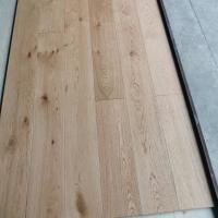 China Durable Oak Timber Engineered Flooring Scratch Resistant Underfloor Heating Compatible for sale
