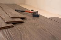 China 8mm 10mm 12mm AC4 HDF Embossed Surface Laminate Wood Floor with and German Technology for sale