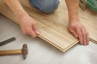 China MDF HDF Engineered Laminate Flooring With Timber Flooring Adhesive for sale