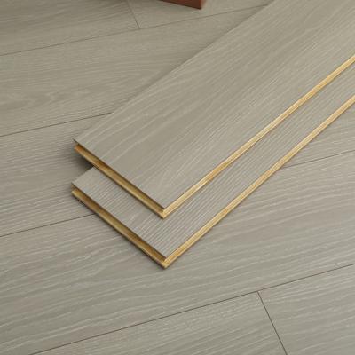 China Three-Layer Oak Engineered HPL Flooring with AB Grade and Formaldehyde-Free Material for sale