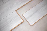 China Modern Design 1218*240mm White Washed Laminate Flooring for Wood Floor Modern Style for sale
