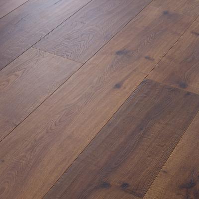 China 1218*303mm Fire and Waterproof Oak Laminate Wood Flooring for Living Room Improvement for sale