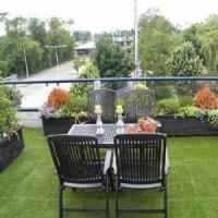 China Interlocking Faux Grass Tiles for Artificial Grass Turf Size 300x300x22/25mm Drainage for sale