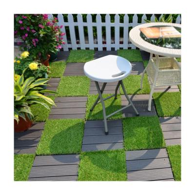 China 300x300x22/25mm Size Interlocking Decking Tiles with Wood-Plastic Composite Flooring for sale