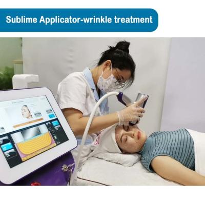 China Microneedling RF Fractional Radio Frequency Beauty Equipment Facelift Skin Tight for sale