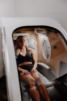 China 2ATA Hard Shell Chamber Home Use Hard Hyperbaric Oxygen Chamber HBOT For Beauty & Personal Care Health Club SPA for sale