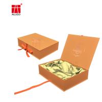 China Gift Boxes With Magnetic Closure Lid For Gift Packaging Bridesmaid Proposal Box for sale