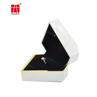 China Jewelry Gift Box Gift Pack Custom Printing Magnetic Gift Box With Ribbon for sale