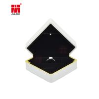 China Jewelry Gift Box Gift Pack Custom Printing Magnetic Gift Box With Ribbon for sale