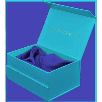China Rectangle 2000GSM 3.5mm Magnetic Packaging Box For Hair Extension for sale