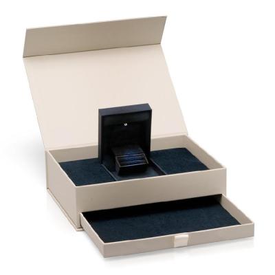 China 2 Layer Square B Flute Box , BSCI Rigid Drawer Style Gift Box for sale