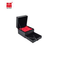 China SGS Handmade Romantic Flower Bouquet Gift Box For Necklace ALLICO for sale