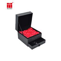 China SGS Handmade Romantic Flower Bouquet Gift Box For Necklace ALLICO for sale