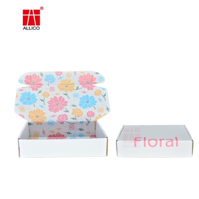 China Shirts Garment Packaging Box Glossy Lamination BSCI Approval for sale