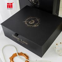 China Rigid Magnetic 8x10 Presentation Boxes , Gold Foil Stamping Black Flat Pack Boxes for sale
