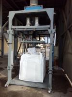 China 1800*1800*3400mm 1500KG Sulfur Jumbo Bag Packing Machine for sale