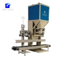 China 10-50kg/Bag Quantitative Chicken Animal Feed Bagging Machine for sale
