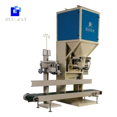China 10-50kg/Bag Quantitative Chicken Animal Feed Bagging Machine for sale
