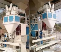 China Screw Feeding 25kg Cassava Flour Animal Feed Bagging Machine With PLC Control for sale