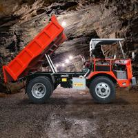 China 3 Ton Underground Articulated Dump Truck 4x4 Diesel Mining Vehicle 63 HP for sale