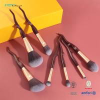 China Customized OEM 7pcs Makeup Brush Kit Vegan Eyeshadow Foundation Cosmetics Brush Set for sale
