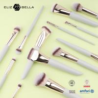 China Professional-Grade Cosmetic Makeup Brush Set for Face/Eye/Lip Create Stunning Makeup Looks for sale