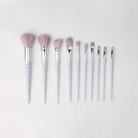 China Customizable Traveling Makeup Brush Kit for Traveling Beauty Professionals for sale