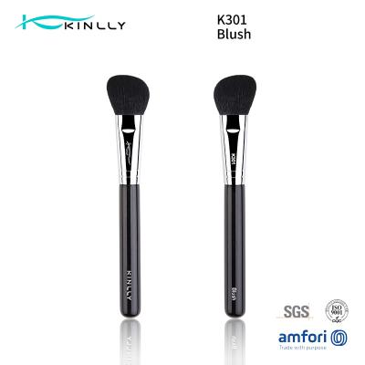 China Soft Hair Wooden Handle Angled Face Powder Brush for sale