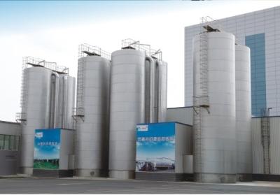China Fresh Milk Small Scale Dairy Processing Equipment With Milk Silo Tank for sale