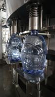 China Auto PET Bottle Filling Machine With Blowing Filling Capping 3 In One Functions for sale