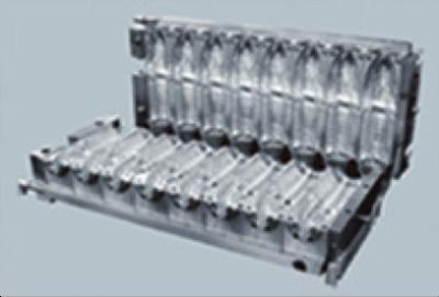 China 1500ml PET Juice Bottle Blowing Mold for 8 Cavities Linear Blowing Machine for sale