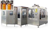 China UCRRGC Series PET Bottle Filling Machine For Warm Filling Orange Juice for sale