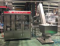 China 1000ml Slim Aseptic Carton Filling Machine with Cap Applicator for Milk 6000 PPH for sale