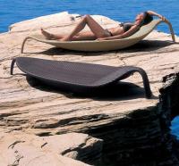 China 190x45x64cm Sun Loungers Chaise Weaving Vine Lying Chair Courtyard Party Sunbed for sale