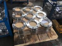 China Slip On Weld Neck Raised Face Carbon Steel Flange 20 16MN Class150 for sale